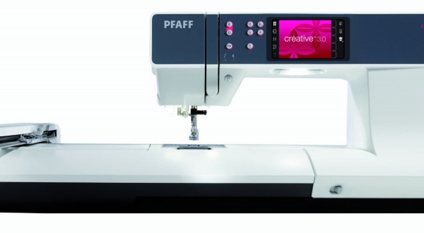 PFAFF Creative 3.0 + UB 260X200 +Set de couture n°3 + Set de démarrage ...